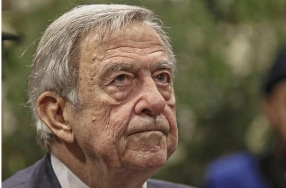 ΚΗΔΕΙΑ ΤΕΩΣ ΒΑΣΙΛΙΑ ΚΩΝΣΤΑΝΤΙΝΟΥ: ΠΟΙΟΙ ΒΟΥΛΕΥΤΕΣ ΚΑΙ ΥΠΟΥΡΓΟΙ ΘΑ ΠΑΝΕ ...