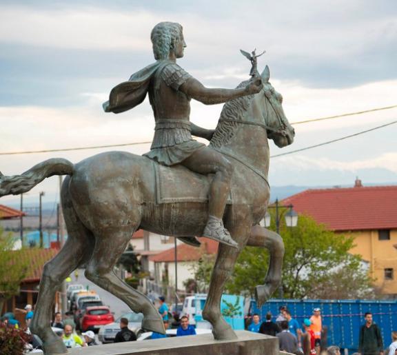 Η ΠΕΛΛΑ ΤΟ ΣΗΜΕΙΟ ΕΚΚΙΝΗΣΗΣΗ ΤΟΥ 17ΟΥ ΔΙΕΘΝOΥΣ ΜΑΡΑΘΩΝΙΟΥ «ΜΕΓΑΣ ...