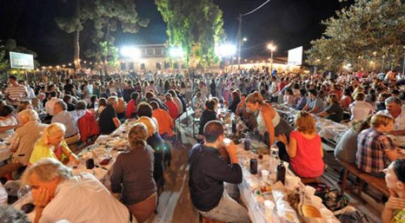 ΠΟΛΙΤΙΣΤΙΚΟΙ ΣΥΛΛΟΓΟΙ ΚΑΙ "Η ΠΑΡΑΝΟΜΗ ΛΕΙΤΟΥΡΓΙΑ" ΩΣ ΤΑΒΕΡΝΕΣ & ΚΕΝΤΡΑ ...