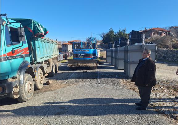 ΤΟΠΟΘΕΤΗΣΗ ΠΡΑΣΙΝΩΝ ΚΑΔΩΝ ΑΠΟ ΤΗΝ ΠΕ ΠΕΛΛΑΣ ΣΕ ΆΓΙΟ ΑΘΑΝΑΣΙΟ ΚΑΙ ΛΟΥΤΡΑ ...