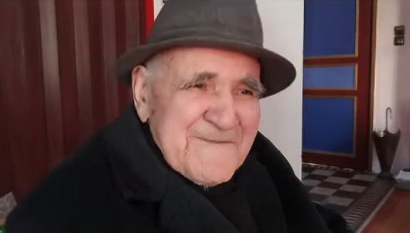 ΕΔΕΣΣΑ : ΣΥΝΕΝΤΕΥΞΗ ΑΠΟ ΤΟΝ κ. ΣΩΚΡΑΤΗ "ΤΟΝ ΜΑΚΡΟΒΙΟΤΕΡΟ ΠΕΡΙΠΤΕΡΑ ...