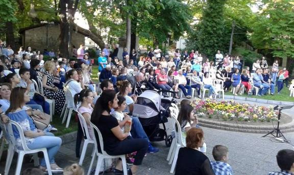 ΕΔΕΣΣΑΙΚΟ ΘΕΑΤΡΟ : «ΤΟ ΘΕΑΤΡΙΚΟ ΕΡΓΑΣΤΗΡΙ ΣΤΗΝ ΑΝΘΟΕΚΘΕΣΗ» (PHOTOS ...