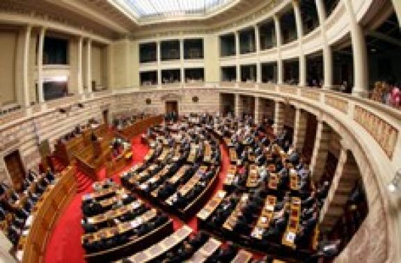 118 ΥΠΟΛΟΓΙΣΤΕΣ ΣΕ ΣΧΟΛΕΙΑ ΑΠΟ ΤΟ ΕΛΛΗΝΙΚΟ ΚΟΙΝΟΒΟΥΛΙΟ | TASTV.gr | Τα ...